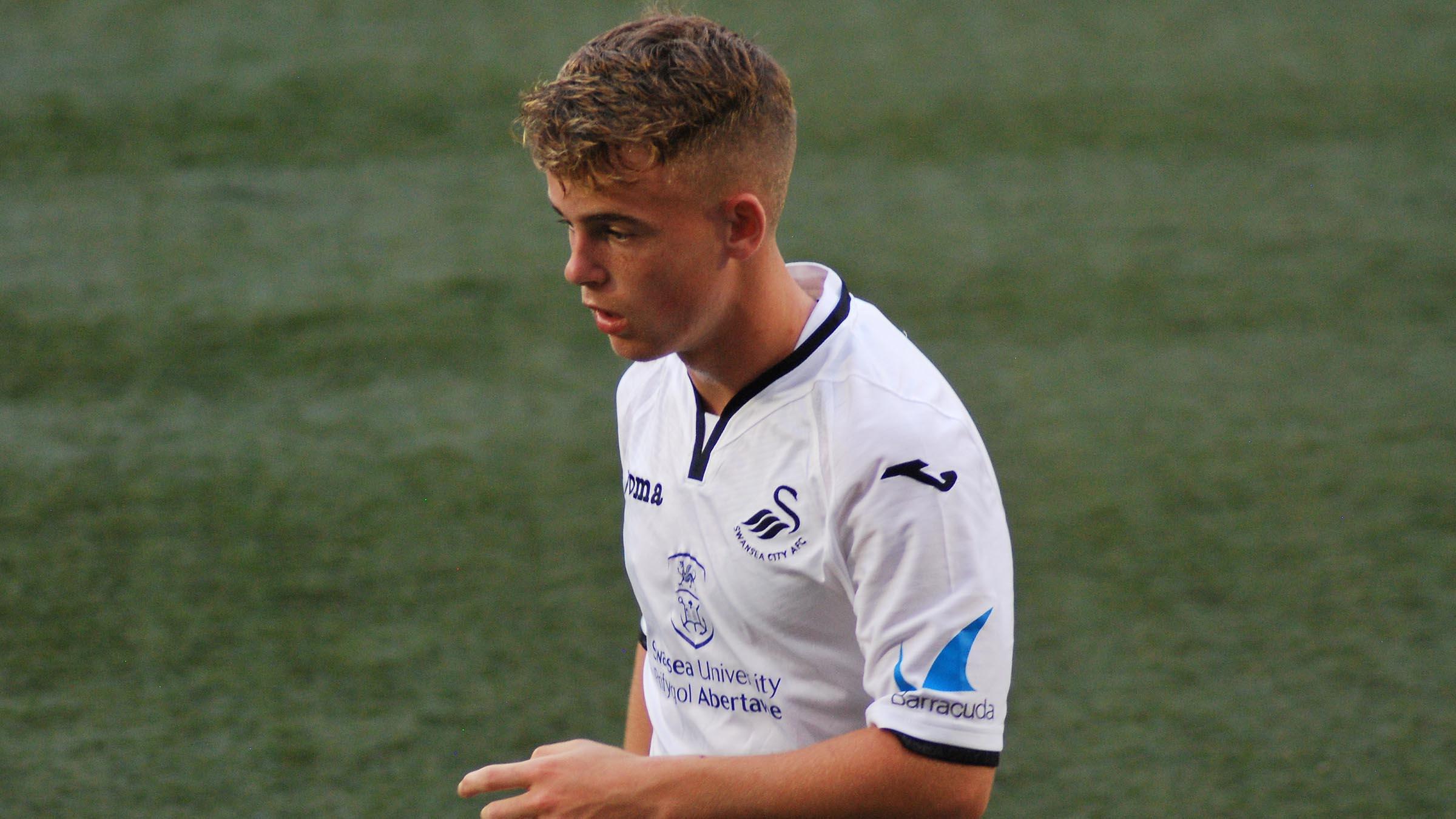 Walsh and Keogh play in Ireland's draw with Portugal - Highland Radio ...
