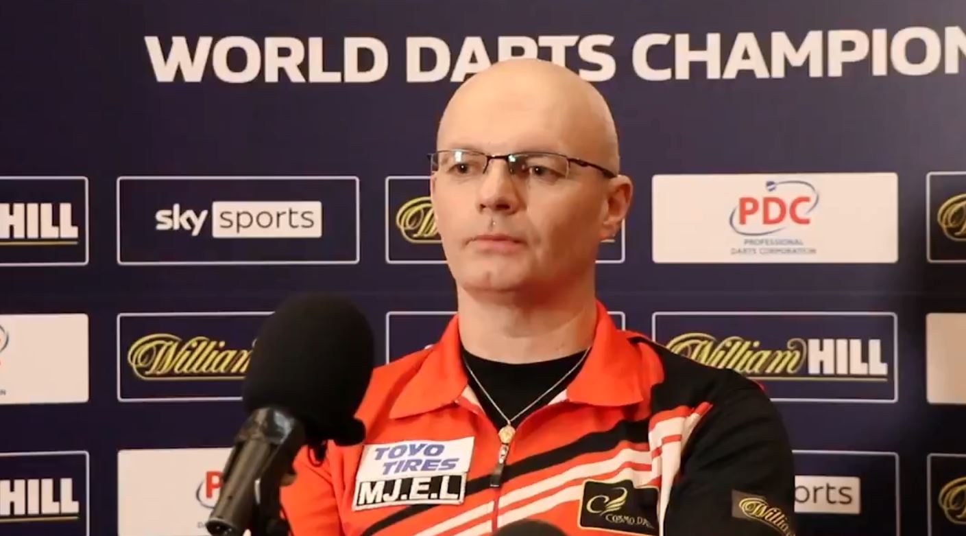Emotional Mansell takes first win at World Darts - Highland Radio ...