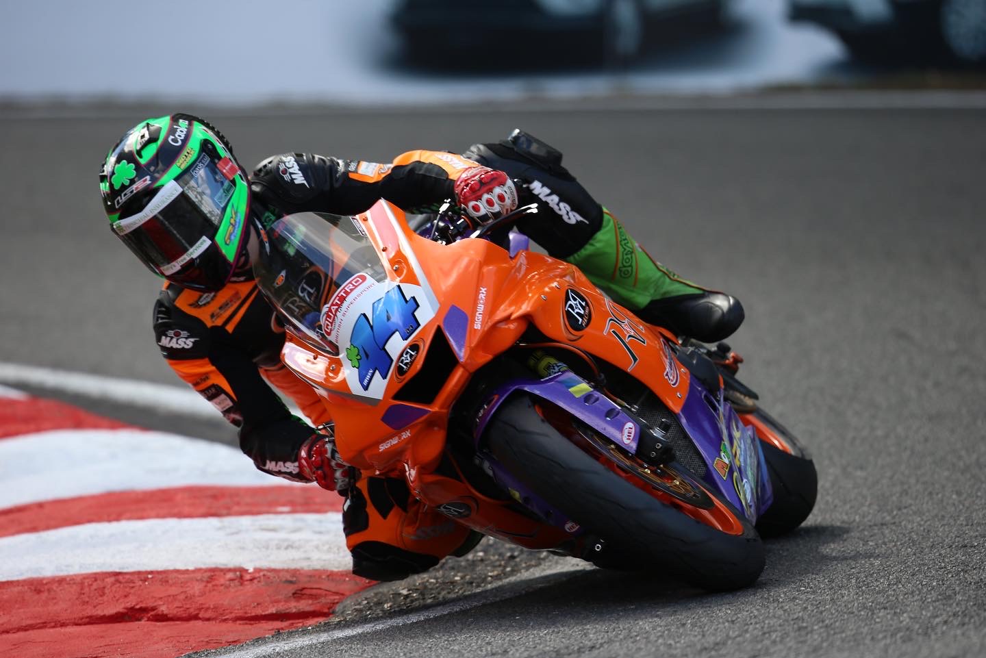 Success for Irwin Racing at Cadwell Park - Highland Radio - Latest ...