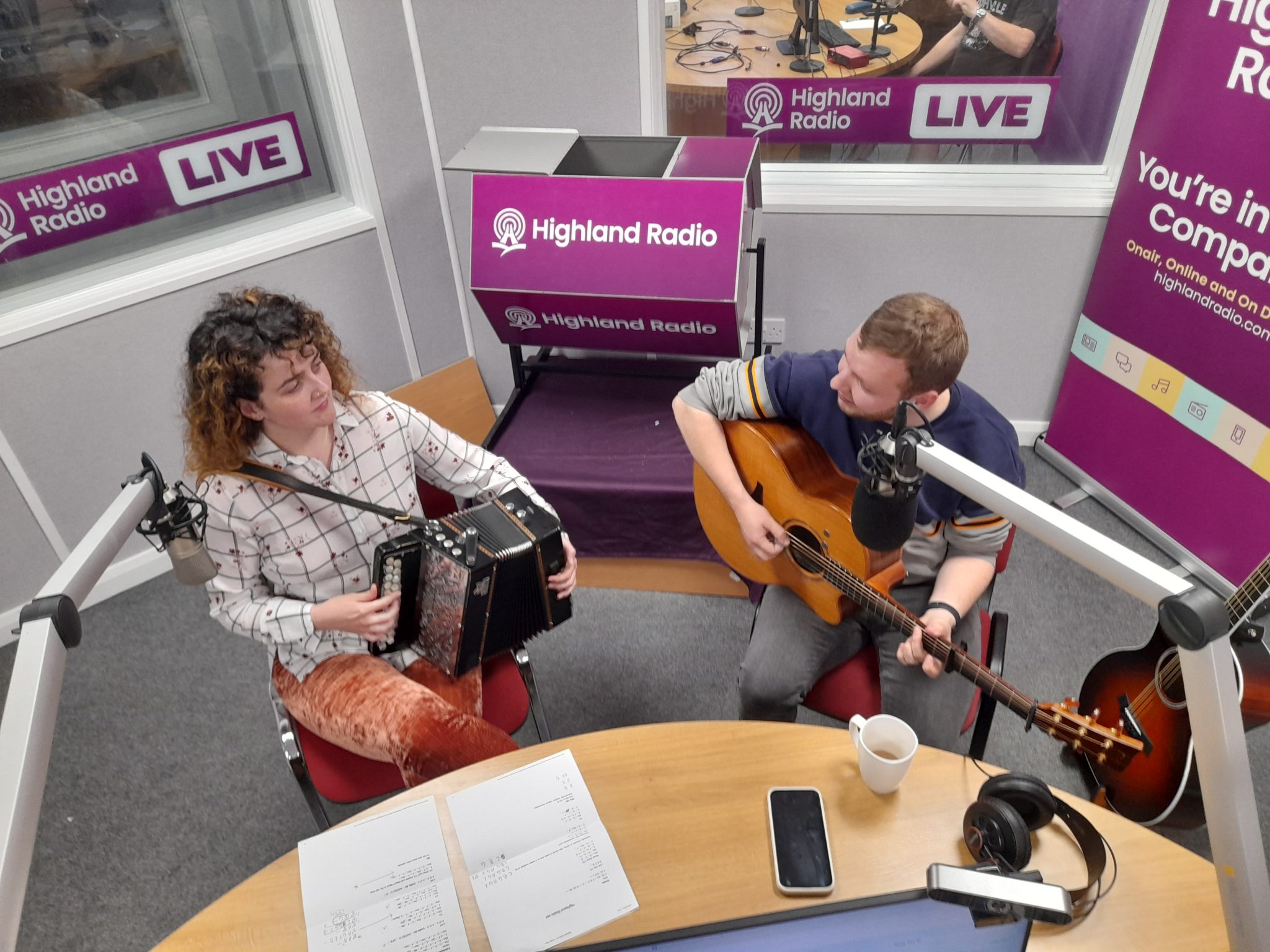 Ruaille Buaille 7ú Meán Fómhair Jack Warnock & Máire Nic Suibhne beo ar ...