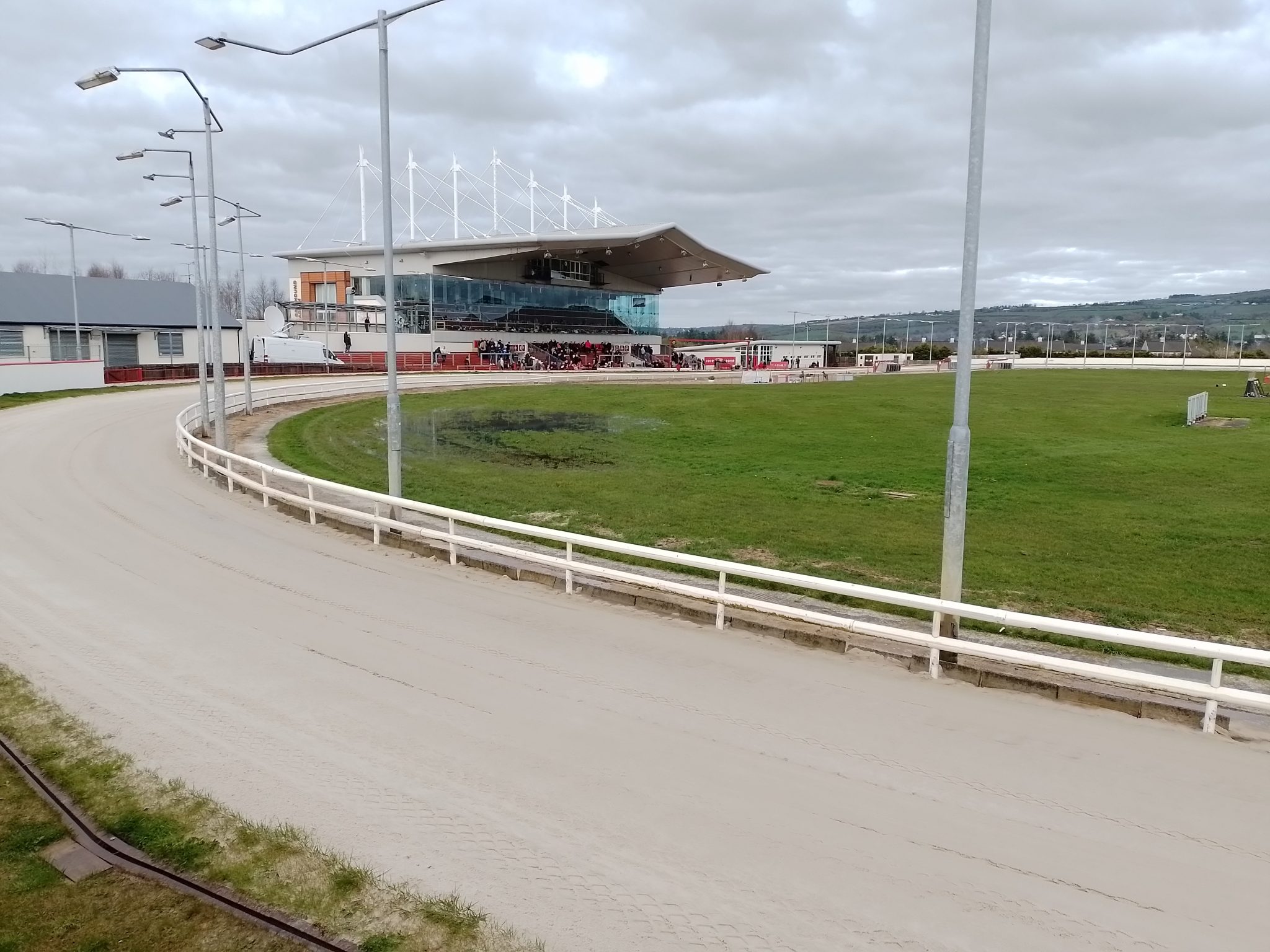 Fastest 325 yards time ever set at gala reopening night at Lifford ...