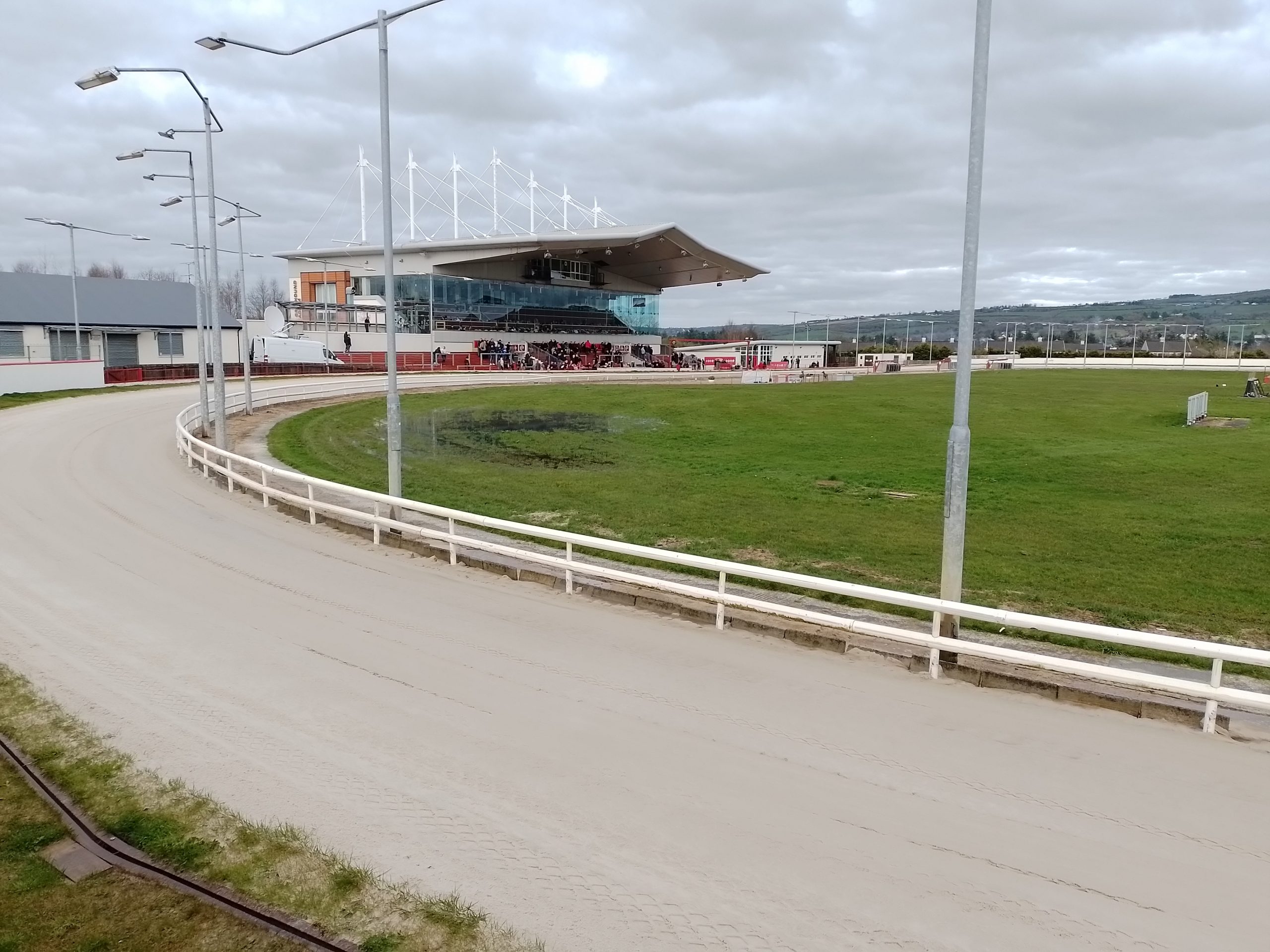 Fastest 325 yards time ever set at gala reopening night at Lifford ...