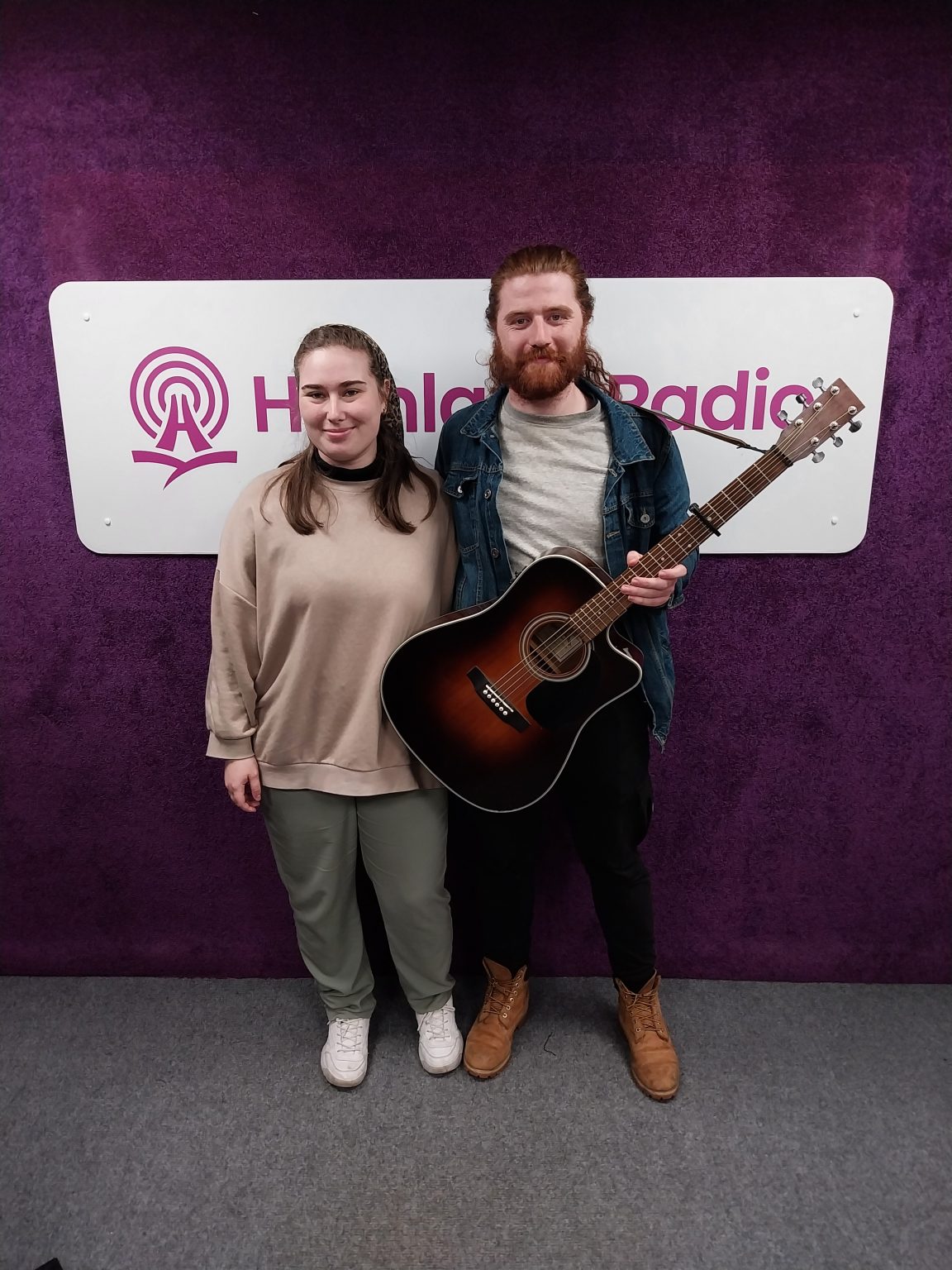 Ruaille Buaille 12ú Aibreán le ceoltóirí Diarmuit Mac Con Uladh/Eithne ...