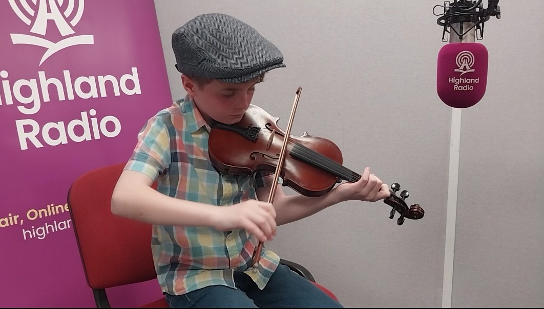 Ruaille Buaille 10ú Bealtaine le Ruairí, Darius & Fiadh/Fleadh Leitir ...