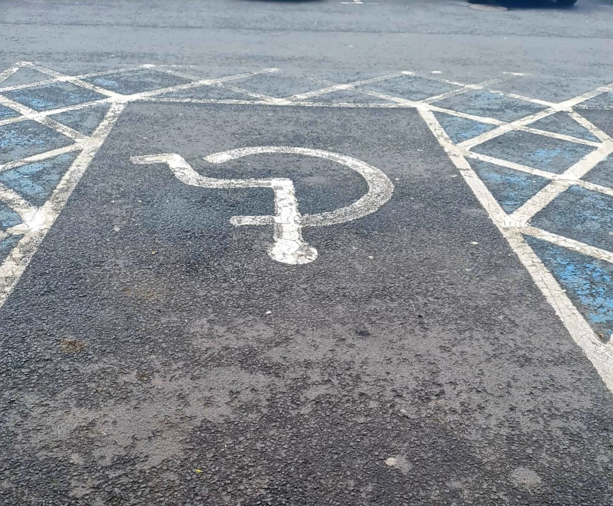 Gardai in Carndonagh crackdown on unauthorised parking in disabled bays ...