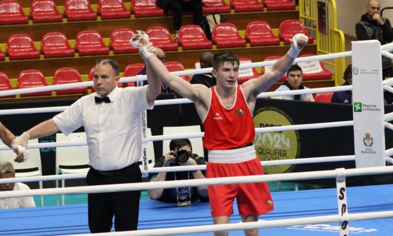 Eric Donovan looks ahead as Jude Gallagher prepares for big night in ...