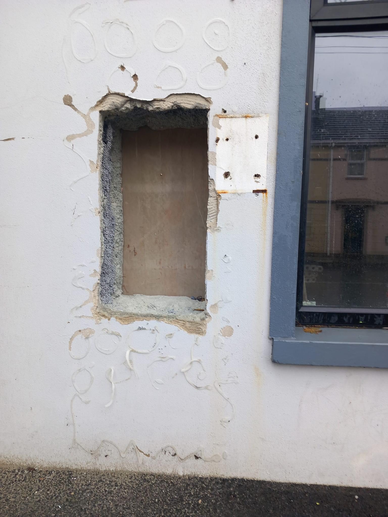 Call for urgent update of defibrillator register in Donegal - Highland ...