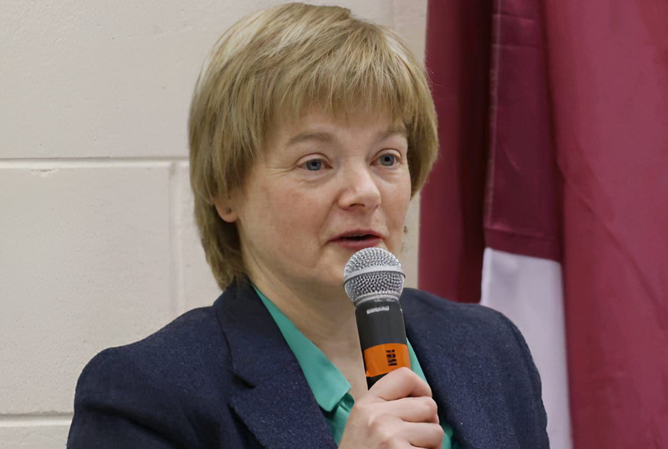 Covention Reaction: Mary Kelly, Mary Coughlan, Frankie Doherty & Edward ...