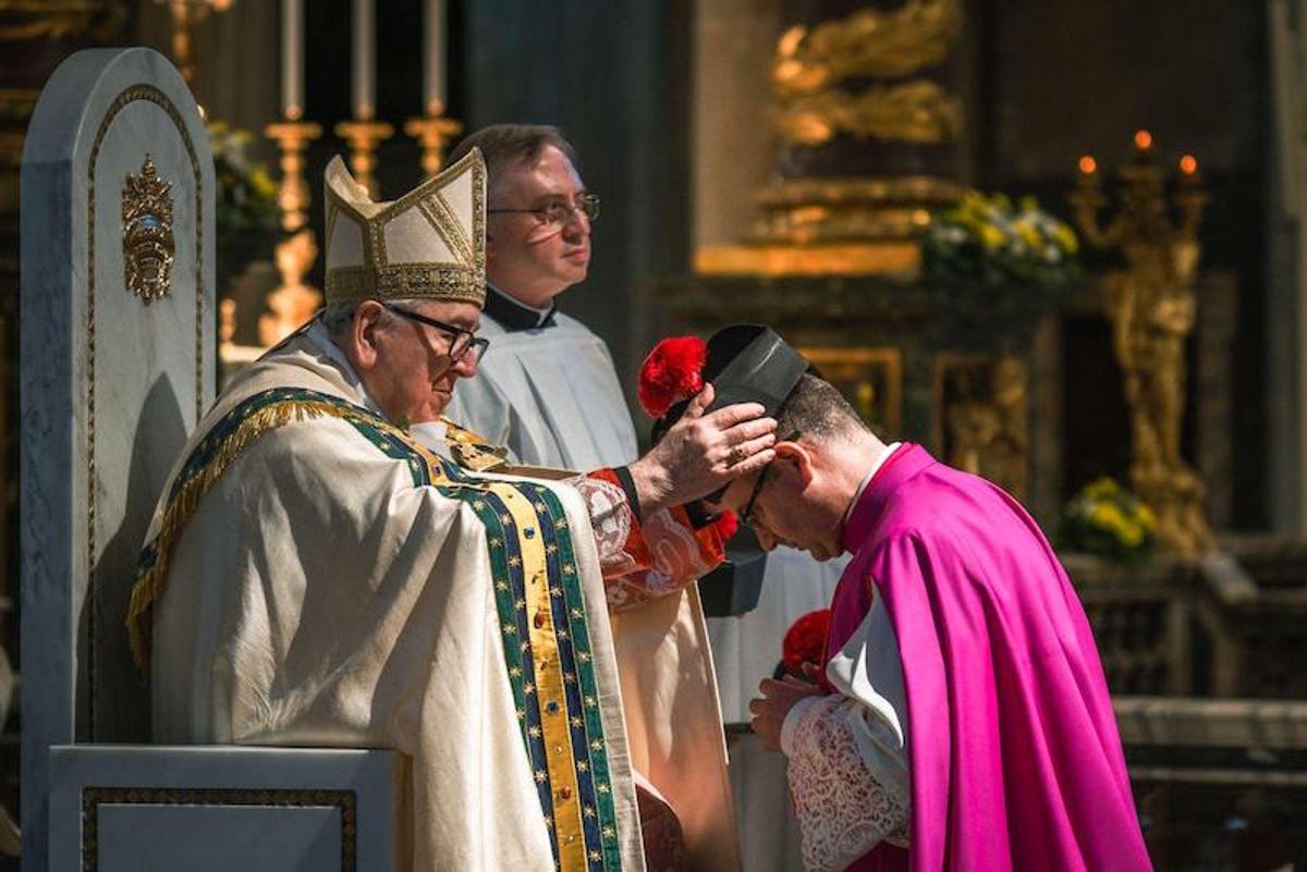 Pope Francis expressed wish to be buried in Church where Donegal ...