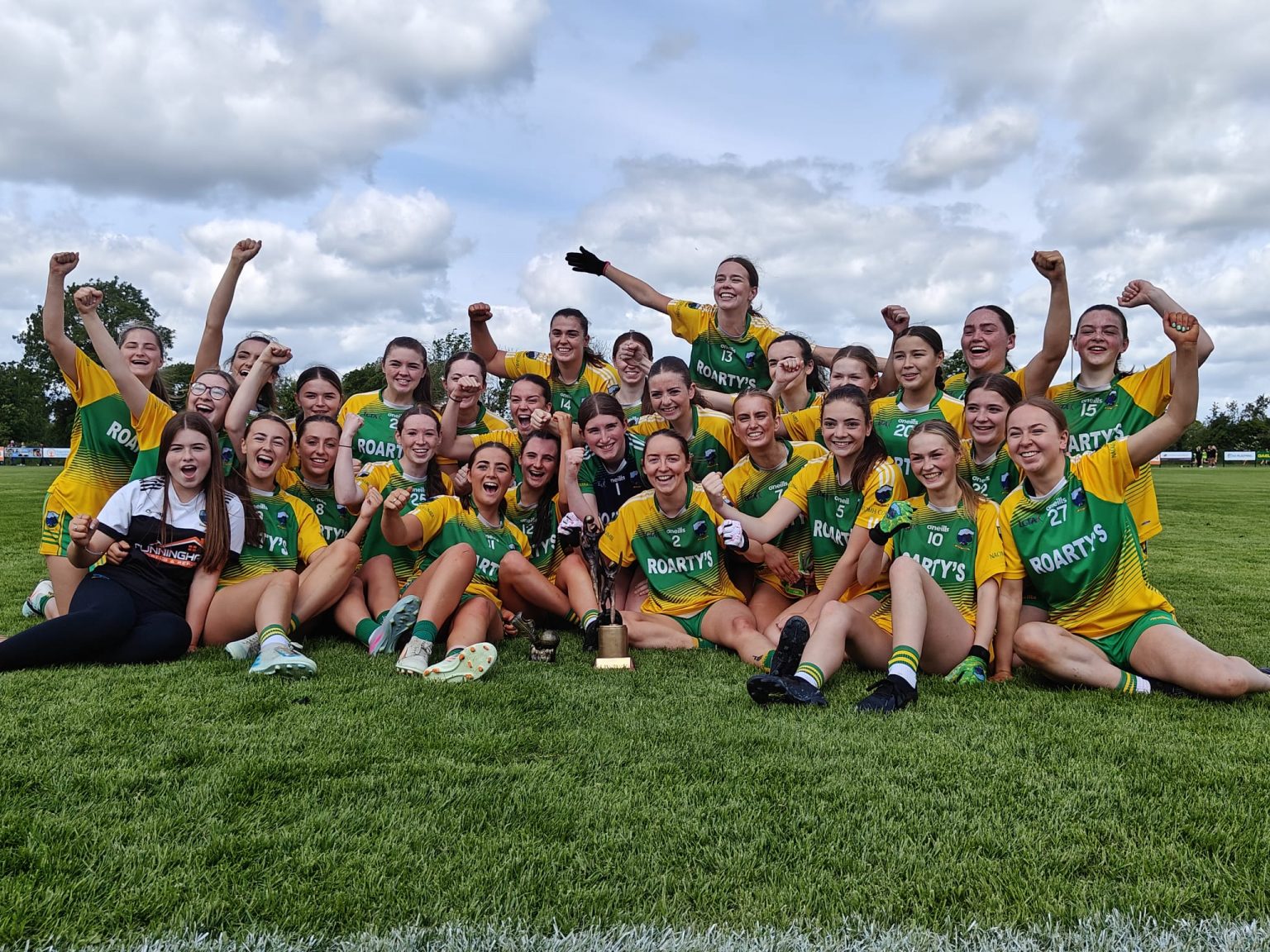 Gaeltacht joy for Naomh Columba ladies but defeat for Dungloe ...