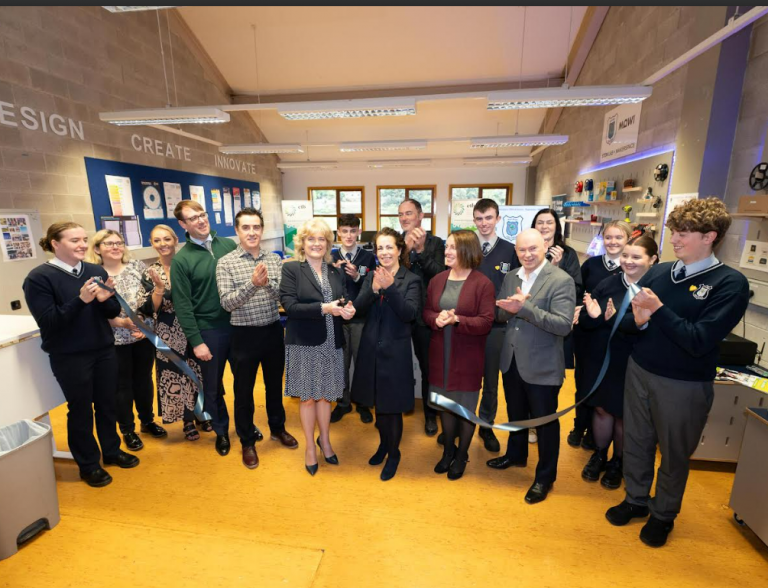 New cutting edge STEM lab opens at Mulroy College - Highland Radio ...